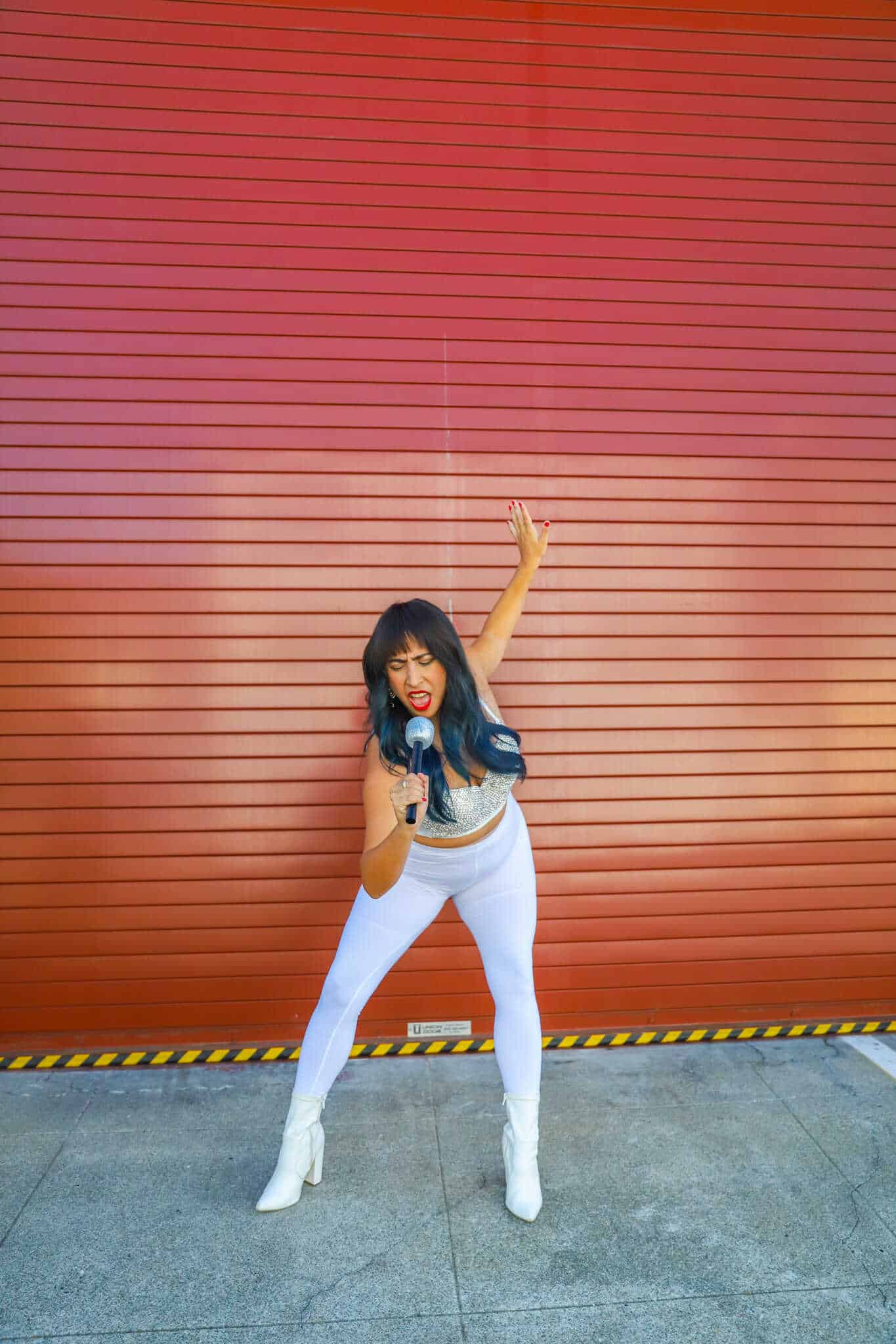 DIY Selena Quintanilla Costume with Thrift Store Items - My Thrift Life